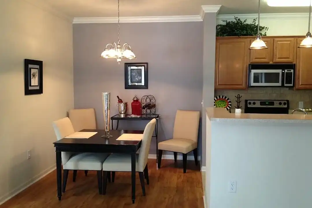 WINDSOR CLUB AT SEVEN OAKS - Wesley Chapel, FL 33544 | ApartmentGuide.com
