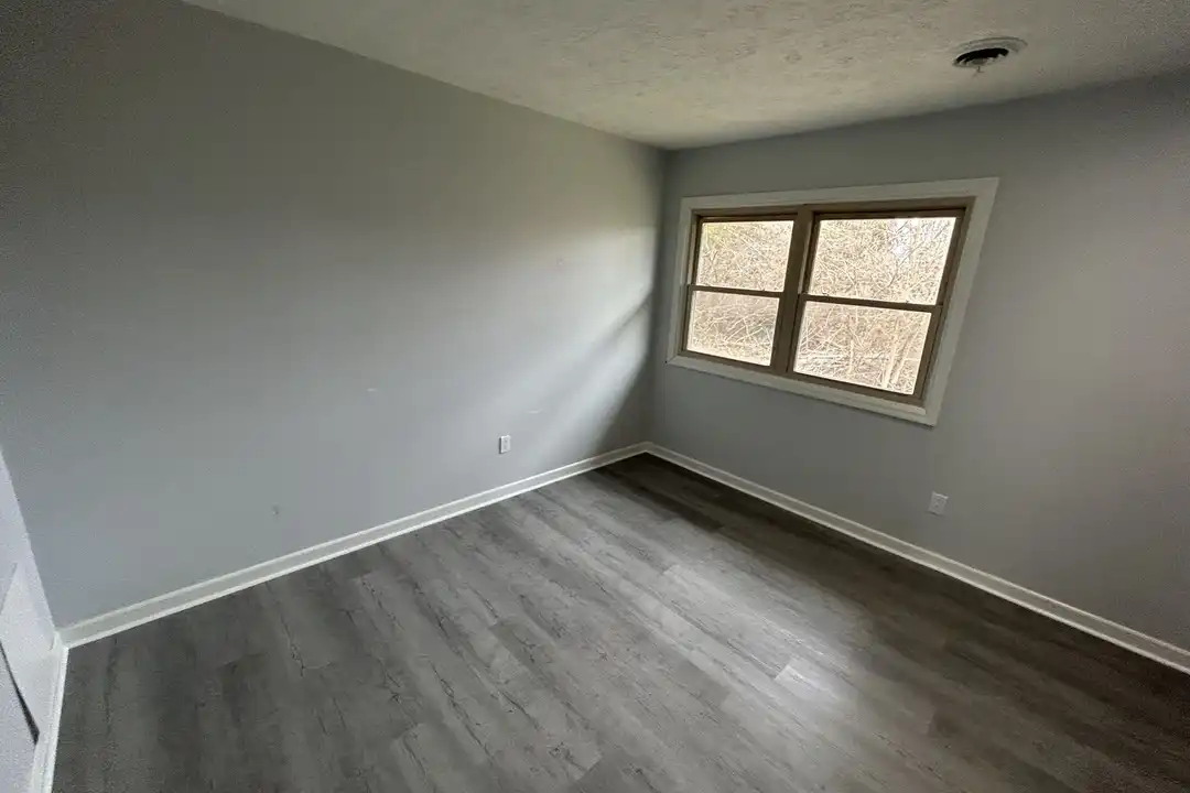 1433 E Shipley Ferry Rd unit Unit 5 - Kingsport, TN 37663 ...