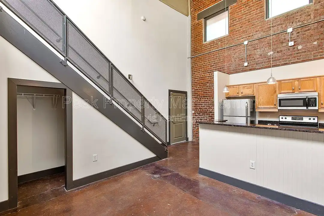 Trolley Lofts - Richmond, VA 23224 | ApartmentGuide.com