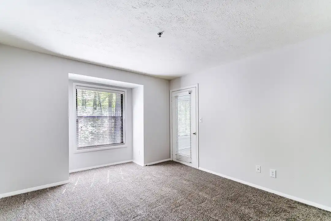 Ridge Crossings - Hoover, AL 35244 | ApartmentGuide.com