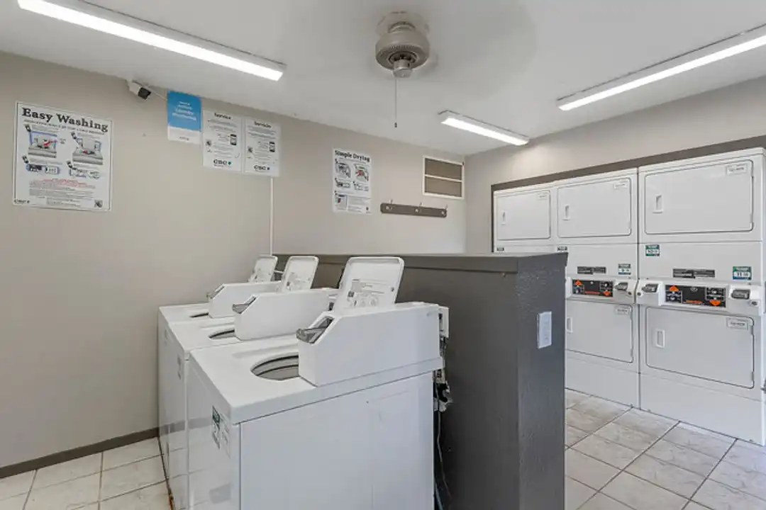 Bromley Granbury - Granbury, TX 76048 | ApartmentGuide.com