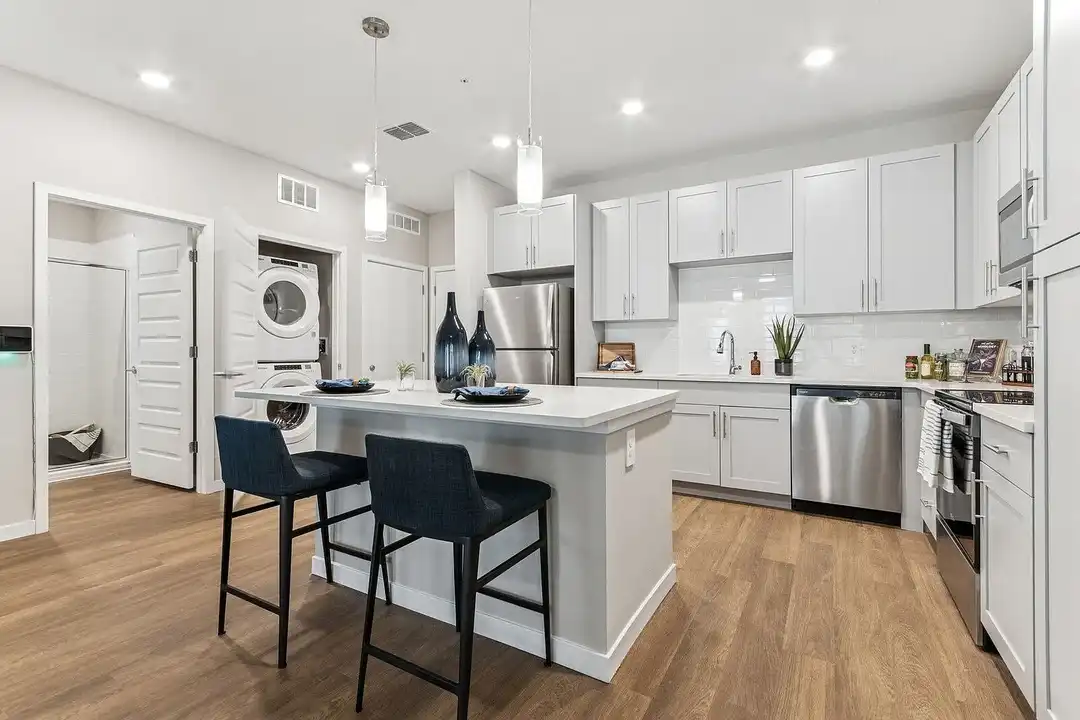 Ascend Crossroads - Apopka, FL 32712 | ApartmentGuide.com
