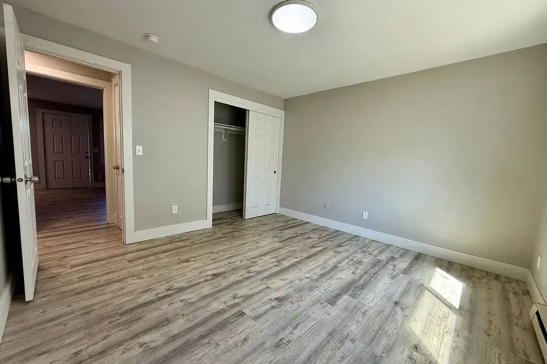 Mission Apartments - Spokane, WA 99202 | ApartmentGuide.com