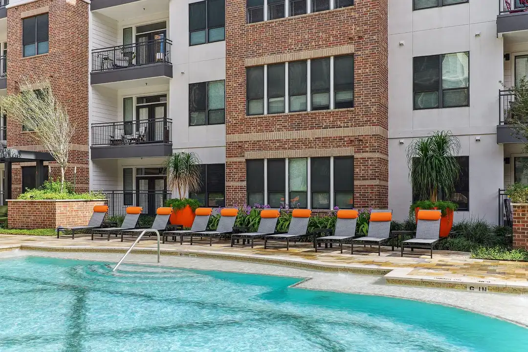 Muse at Museum District - Houston, TX 77006 | ApartmentGuide.com