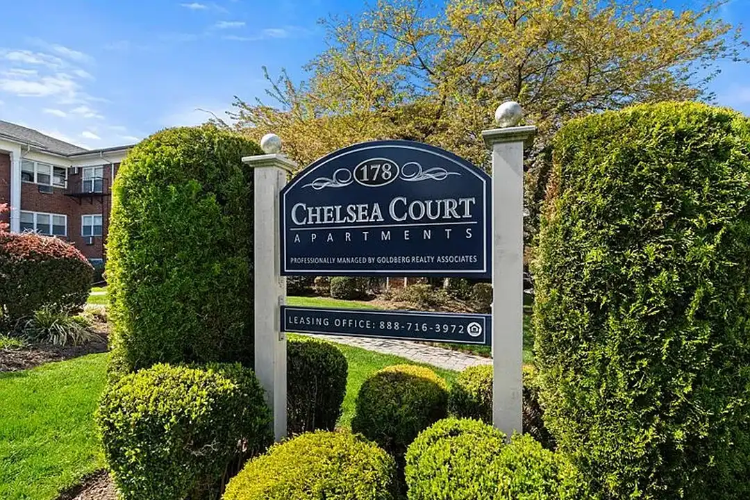 Chelsea Court - Caldwell, NJ 07006 | ApartmentGuide.com