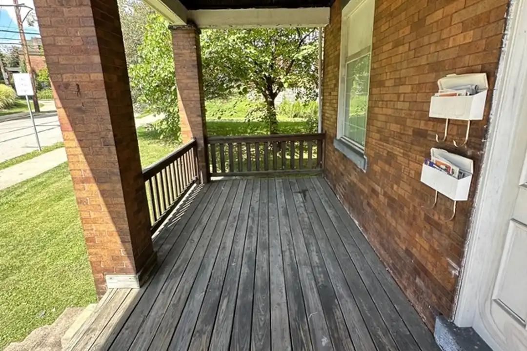 2954 Sheraden Blvd unit 2 - Pittsburgh, PA 15204 | ApartmentGuide.com