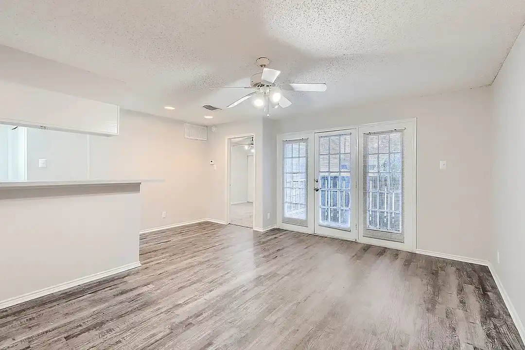 Rise at Highland Meadows - Dallas, TX 75238 | ApartmentGuide.com