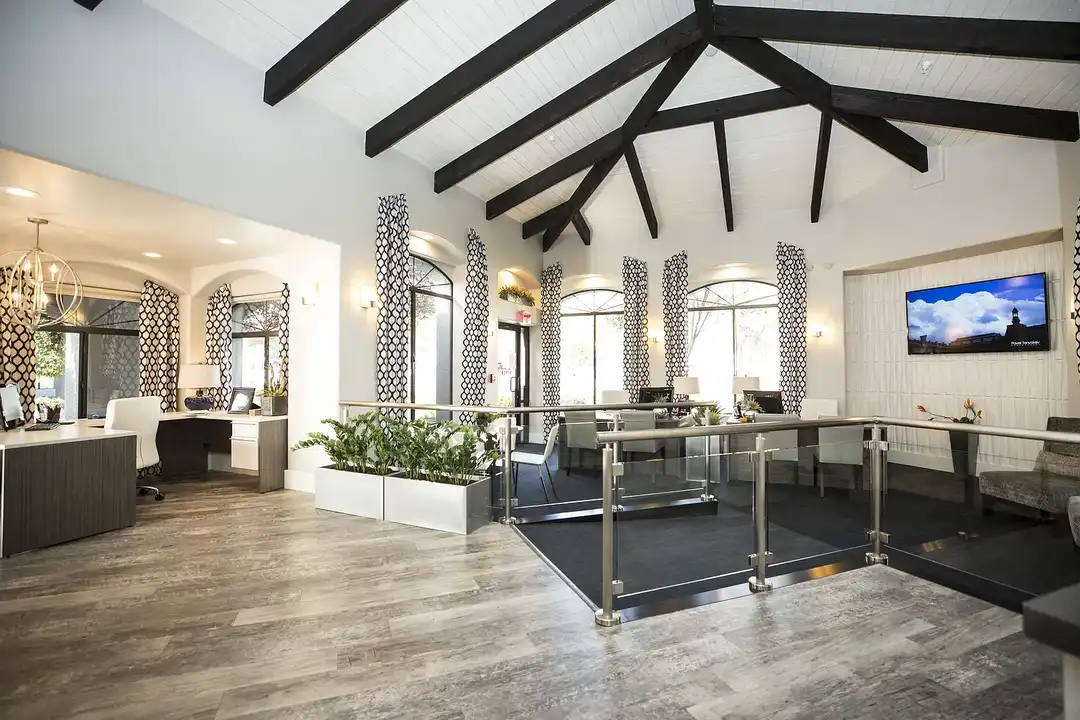 San Valiente - Phoenix, AZ 85021 | ApartmentGuide.com