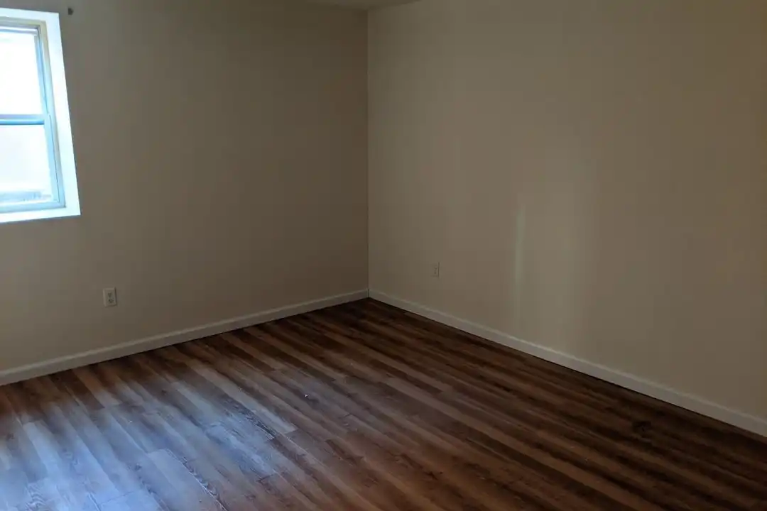 59 Elizabeth St unit 59D - Derby, CT 06418 | ApartmentGuide.com