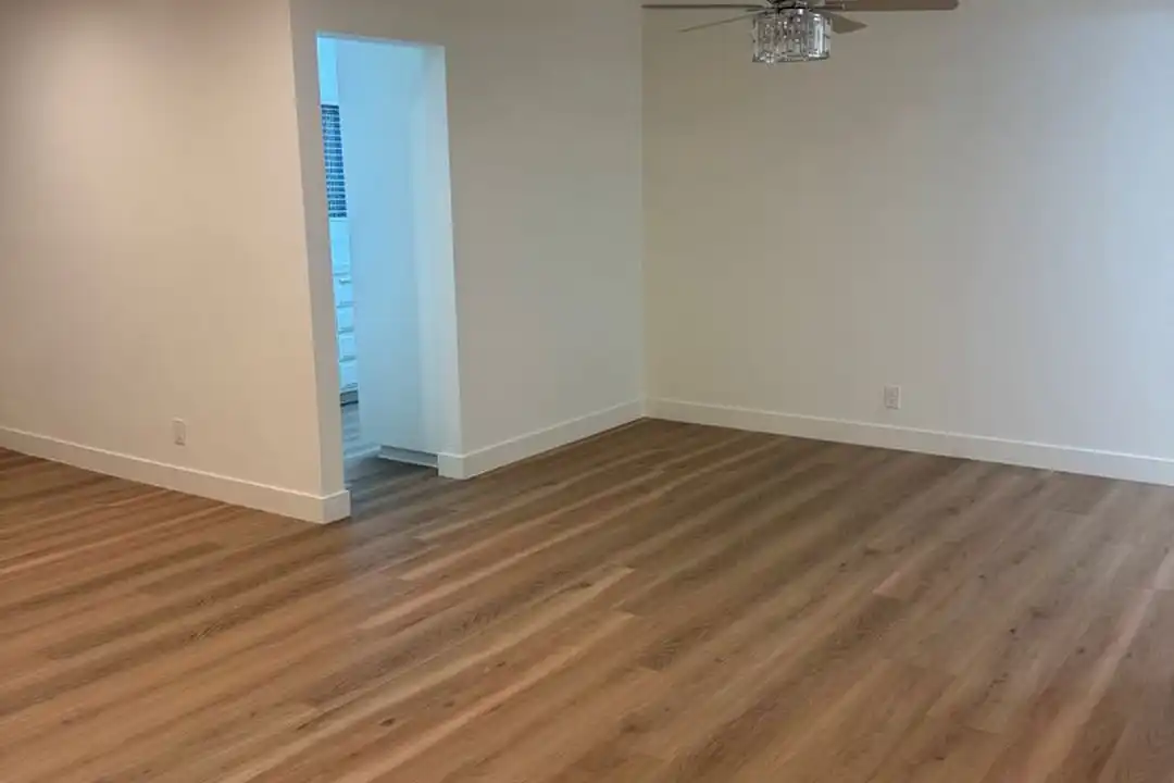 265 S Doheny Dr unit 204 - Beverly Hills, CA 90211 | ApartmentGuide.com