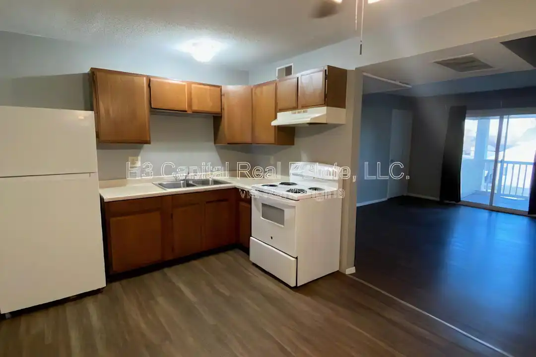 400 George St unit F - Jerseyville, IL 62052 | ApartmentGuide.com