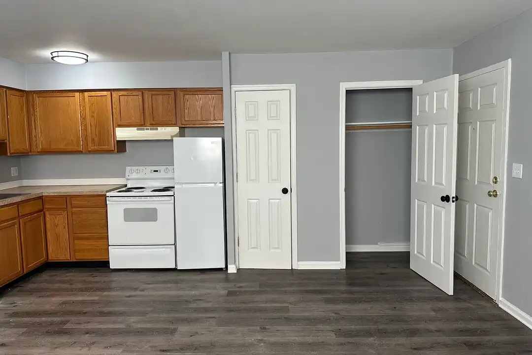 Colonial Court - Wilmington, DE 19805 | ApartmentGuide.com