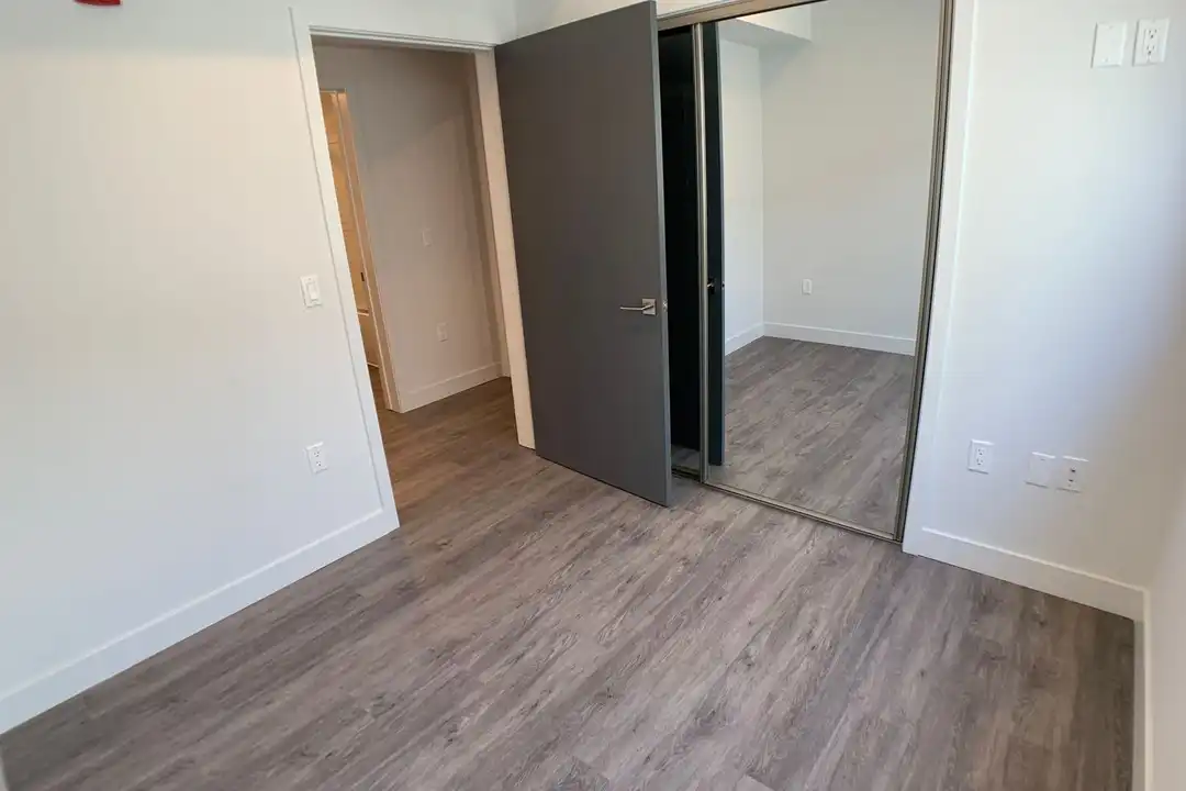 14639 Vanowen St unit 201 - Los Angeles, CA 91405 | ApartmentGuide.com
