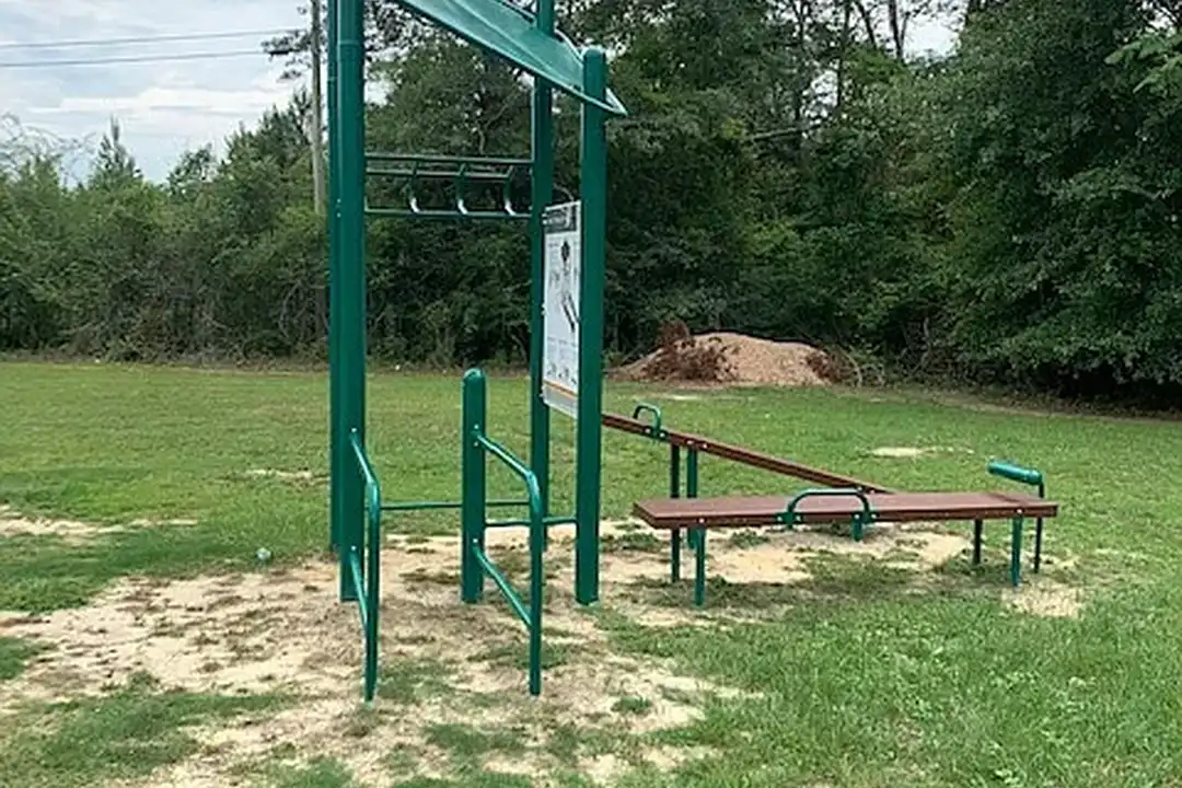 Covington Park Apartments - Opp, AL 36467 | ApartmentGuide.com