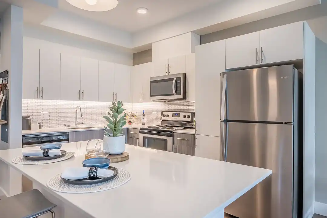 Paceline - Shoreline, WA 98133 | ApartmentGuide.com