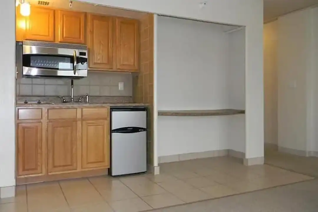 Springhill Ridge Apartments - Omaha, NE 68136 | ApartmentGuide.com