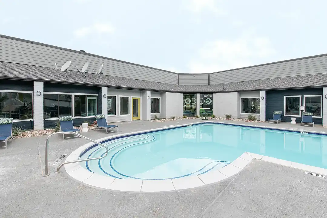Maxwell Apartments - Fort Worth, TX 76120 | ApartmentGuide.com