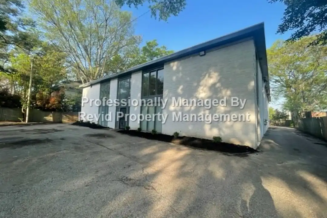 147 Stonewall St unit BARRINGTON 147 #11 - Memphis, TN 38104 ...