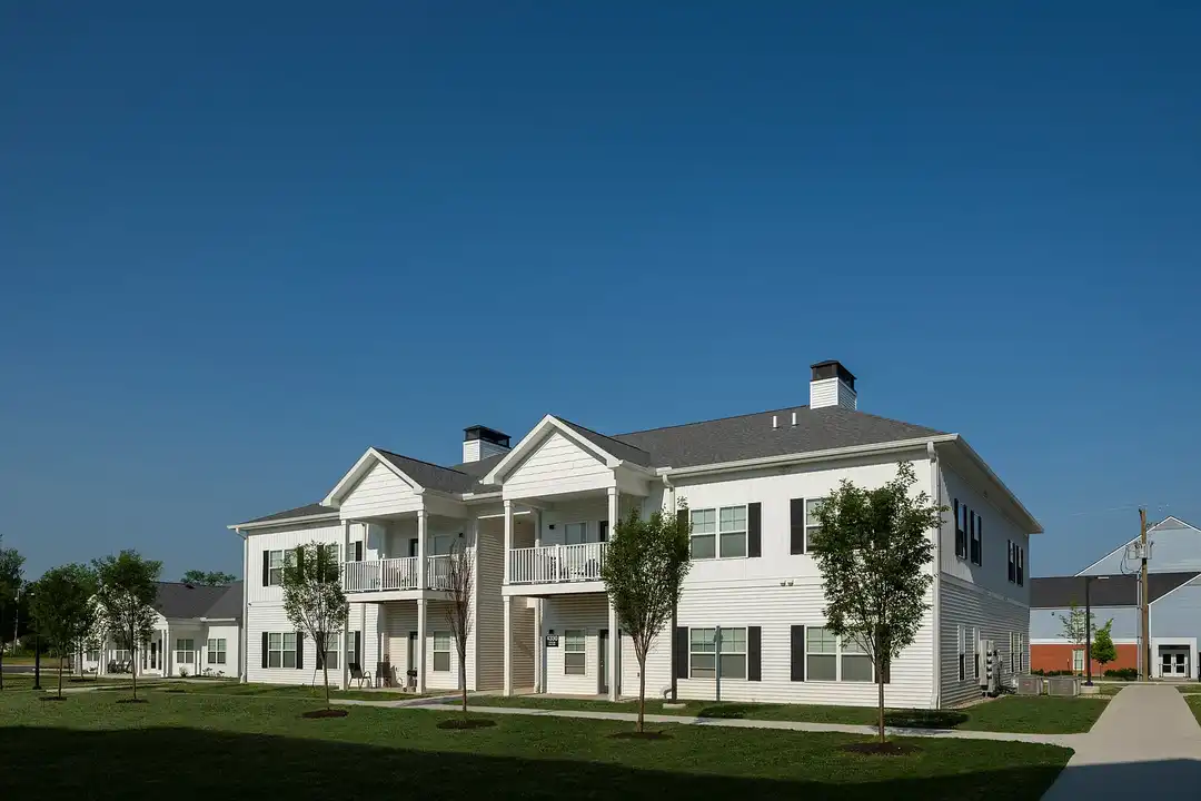 Park's Edge @ McKinnie Commons - Fort Wayne, IN 46806 | ApartmentGuide.com