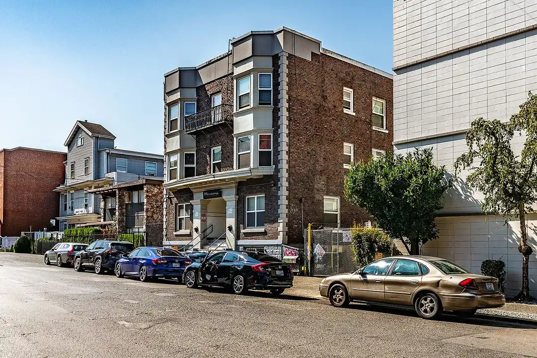 Mercury Apartments Modern Living in a Classic Seattle Building ...