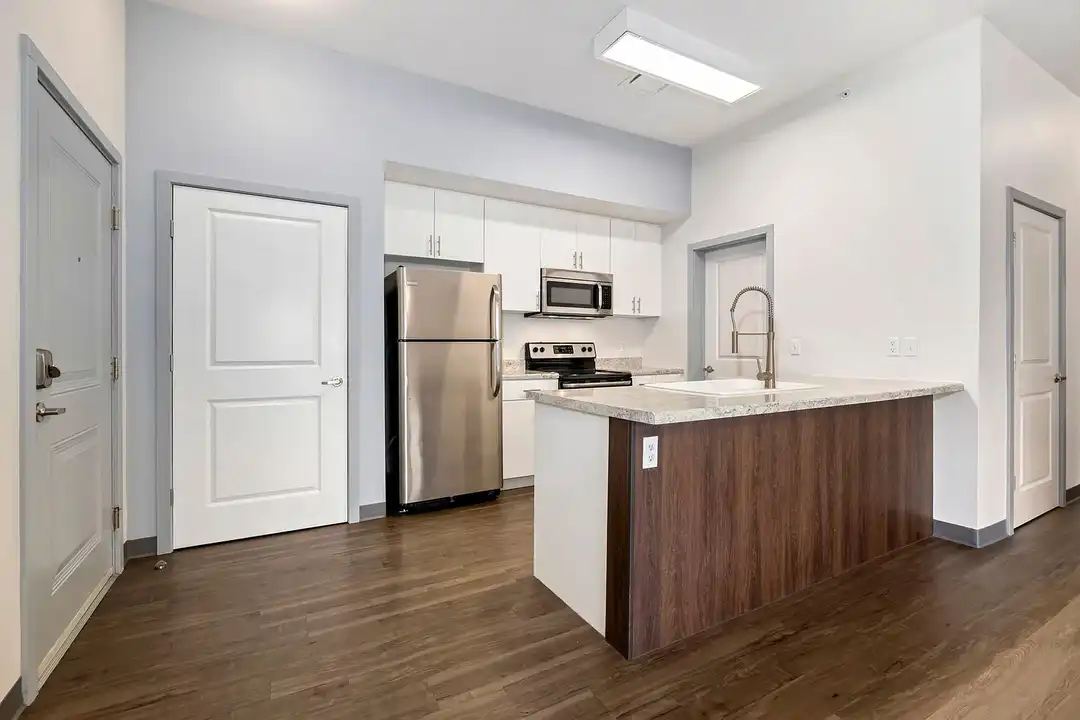 SoEl District Lofts - Springfield, MO 65806 | ApartmentGuide.com
