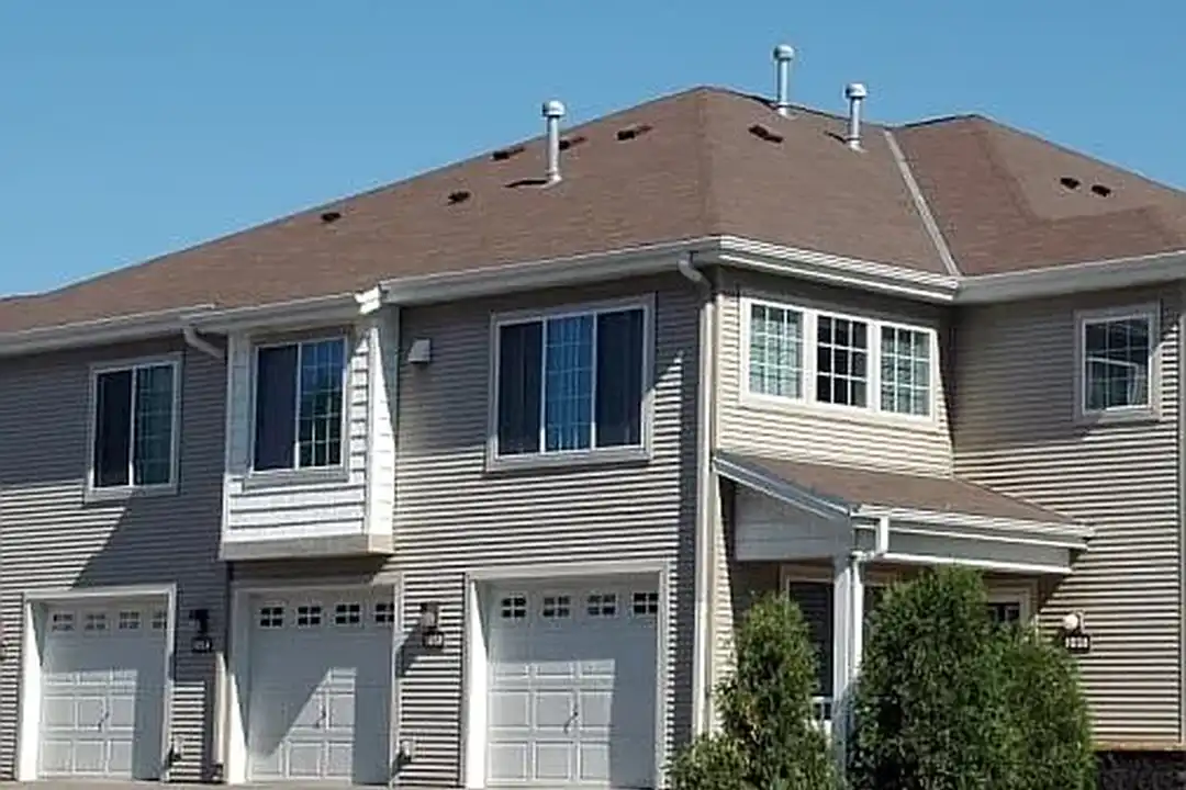 Clark Place Apartments & Townhomes - South Saint Paul, MN 55075 ...