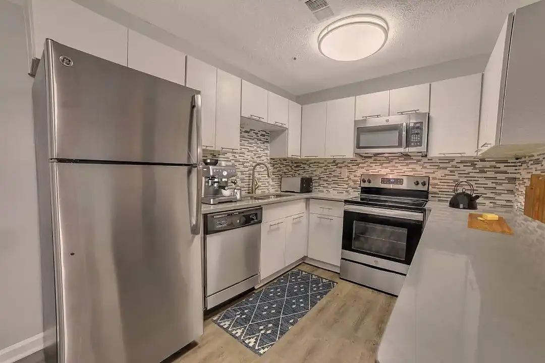Decatur Flats - Decatur, GA 30033 | ApartmentGuide.com