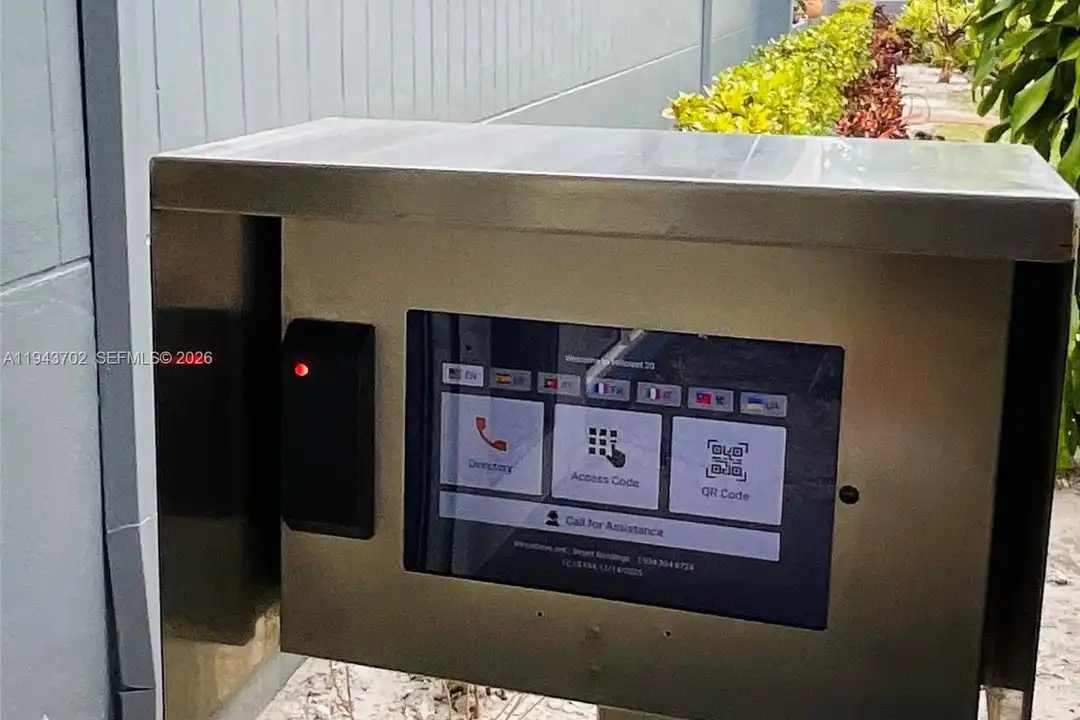 919 Hillcrest Dr #304 - Hollywood, FL 33021 | ApartmentGuide.com