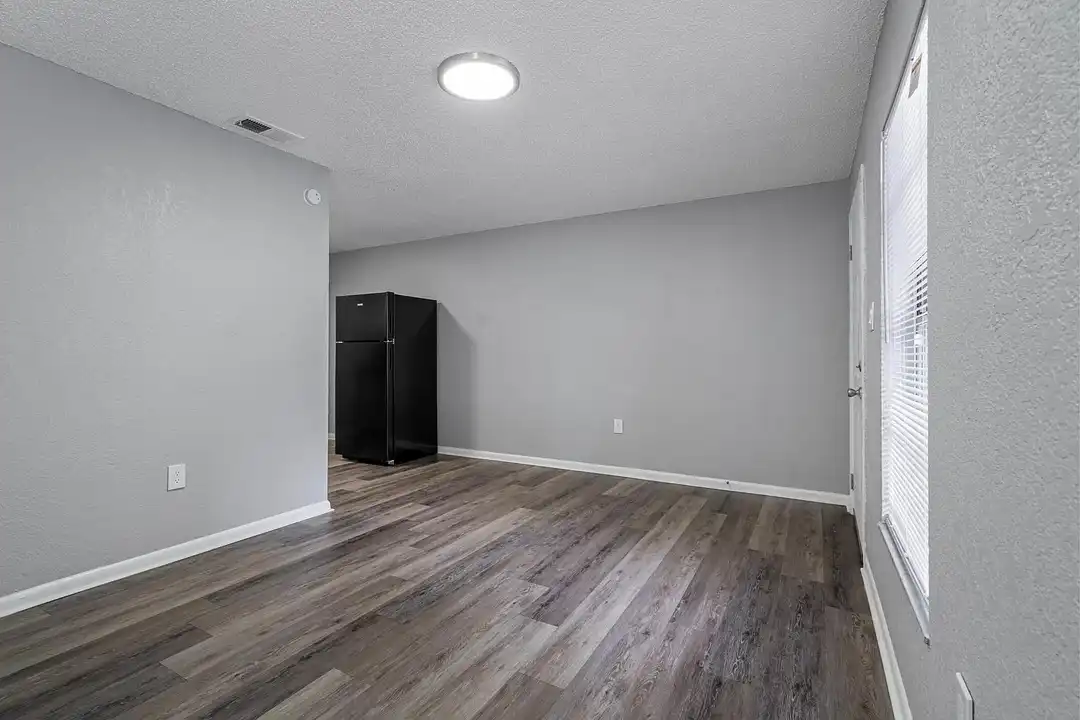 Palm Square Homes - Tampa, FL 33612 | ApartmentGuide.com