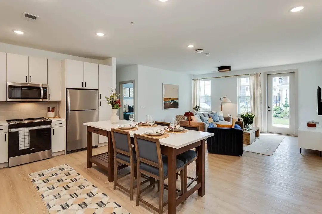 The Ridge at North Pointe - Charlottesville, VA 22911 | ApartmentGuide.com