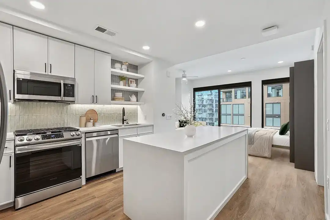 The Juniper - Atlanta, GA 30309 | ApartmentGuide.com