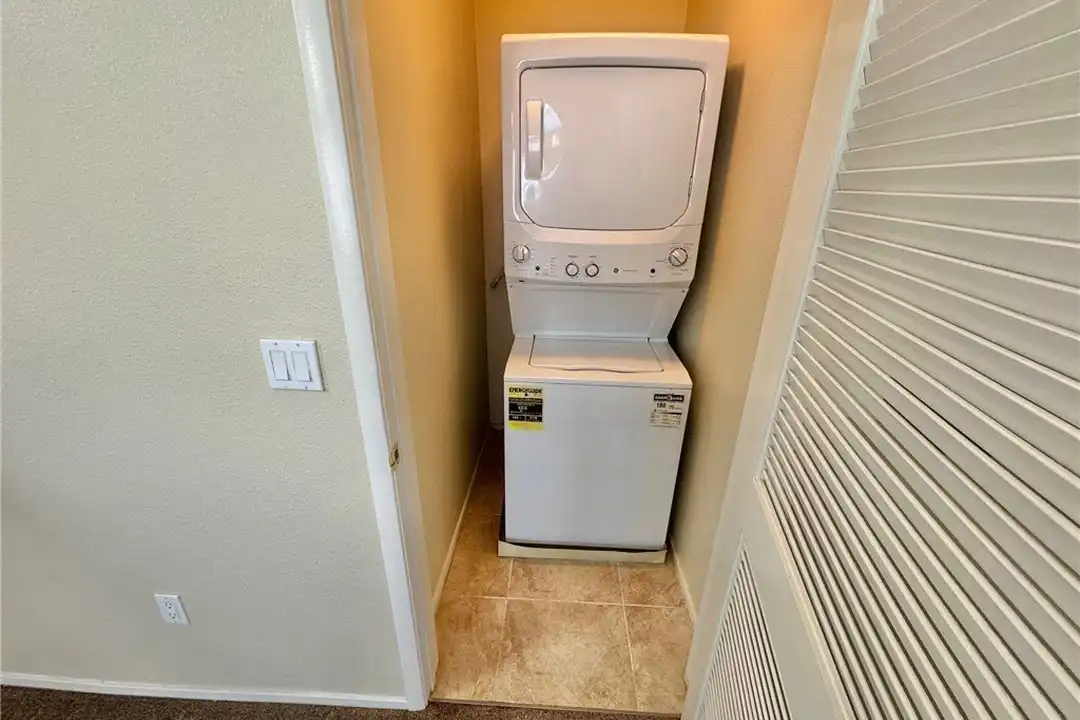 9326 Ruby Arrow Ct #101 - Las Vegas, NV 89178 | ApartmentGuide.com