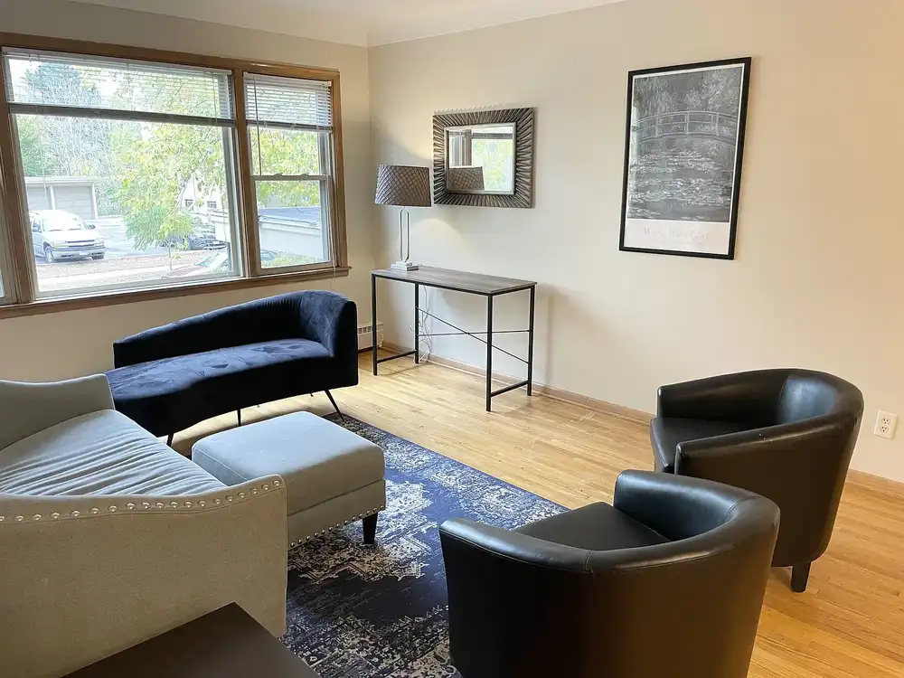 Dunlap Apartments - Saint Paul, MN 55105 | ApartmentGuide.com