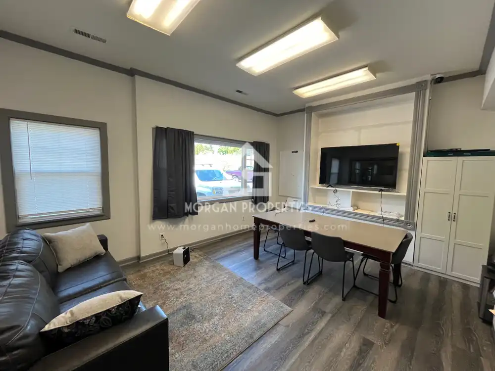 722 Bundy Ave - New Castle, IN 47362 | ApartmentGuide.com