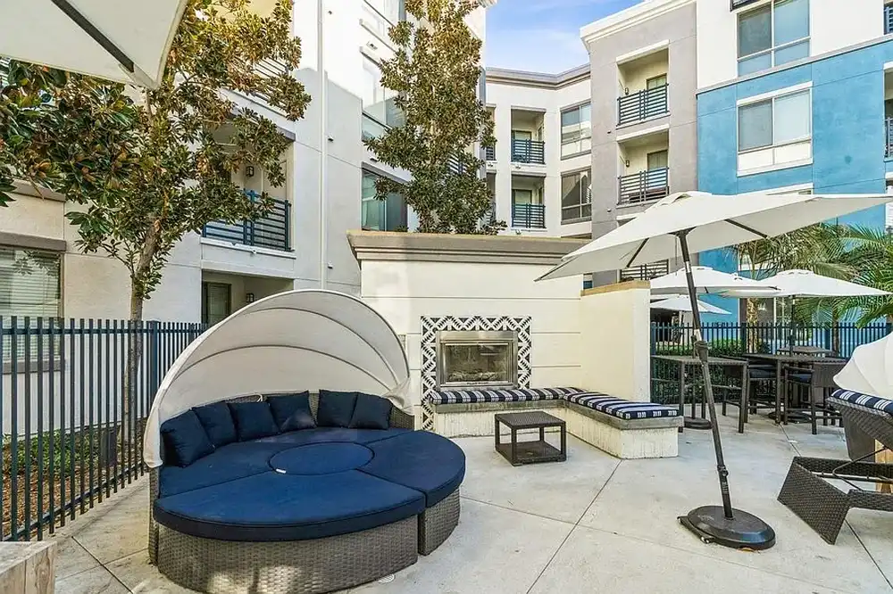 Enclave at Warner Center - Woodland Hills, CA 91303 | ApartmentGuide.com