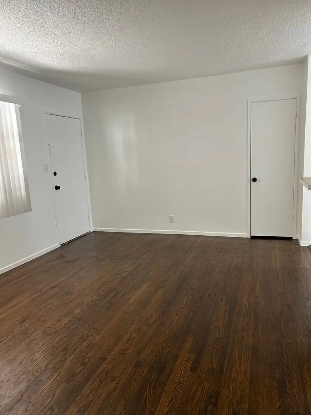 1353 Rolland Curtis Pl unit Unit 2 - Los Angeles, CA 90062 ...