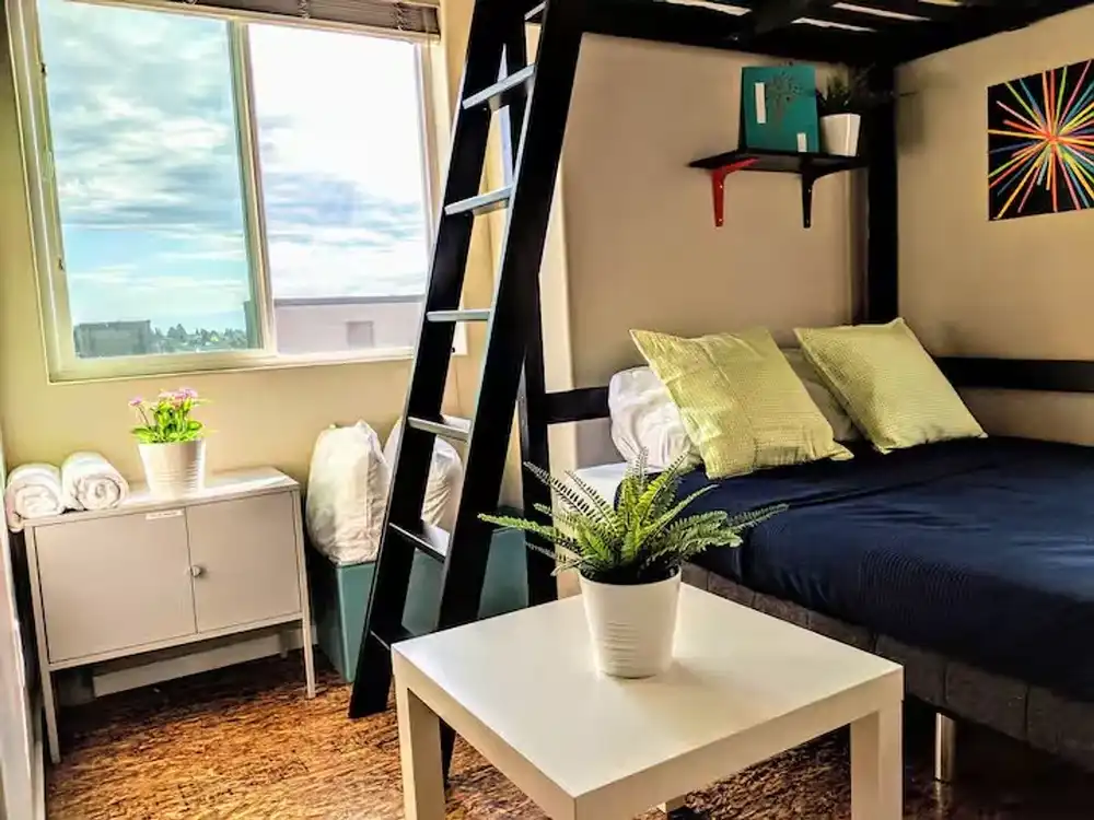 Soleil Apartments - Seattle, WA 98122 | ApartmentGuide.com
